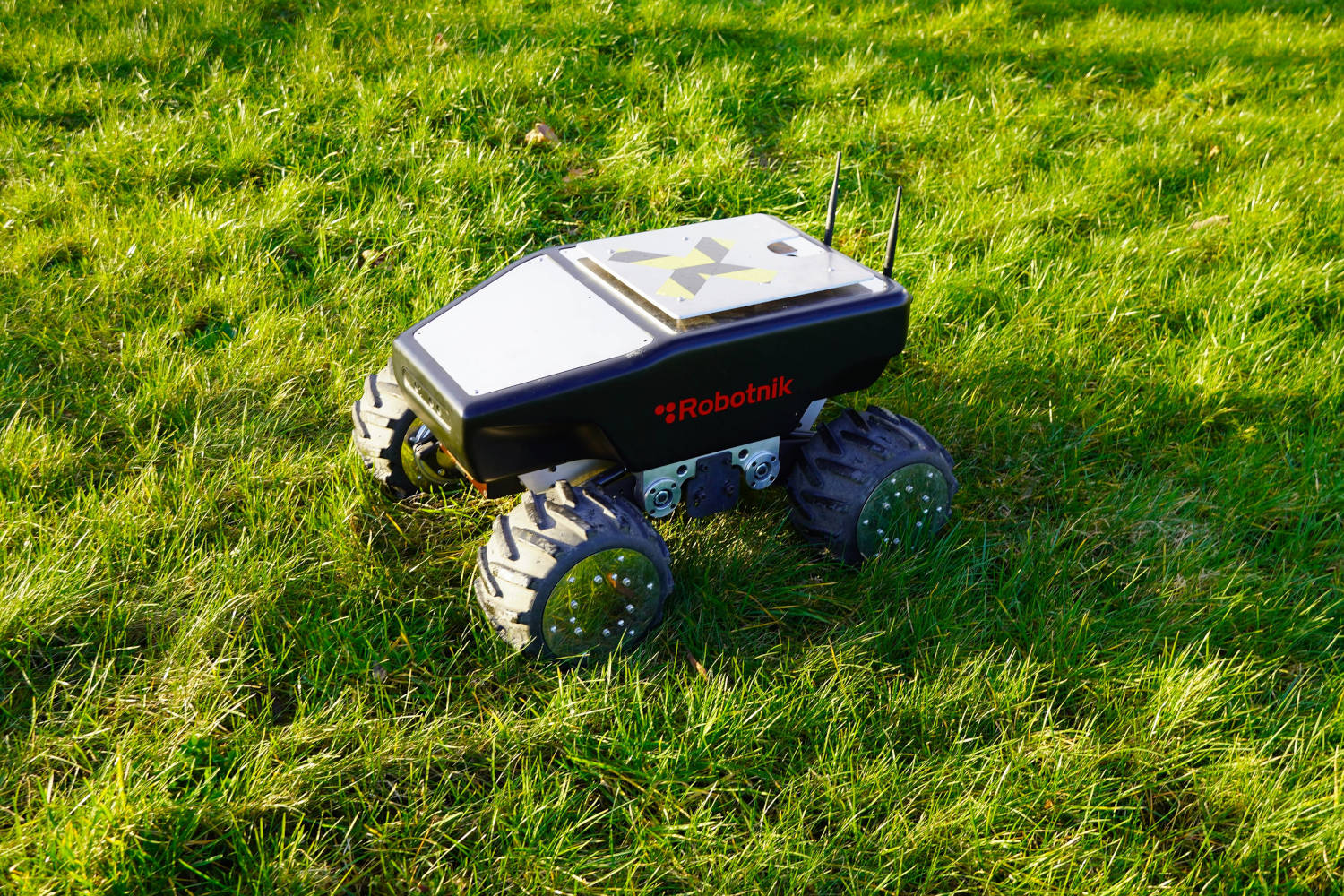 Mobile robotic platform - Green Fablab - Let's Act Green.